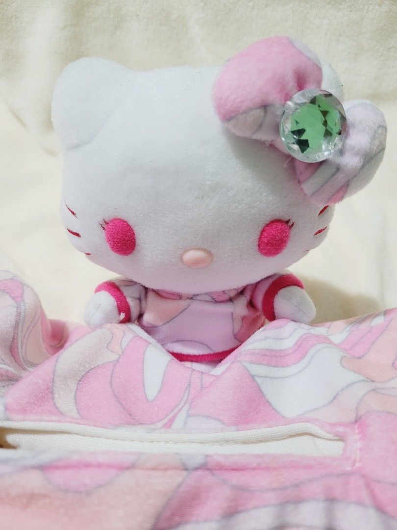 Rady x Hello Kitty Tissue Holder, Hobbies & Toys, Toys & Games on Carousell
