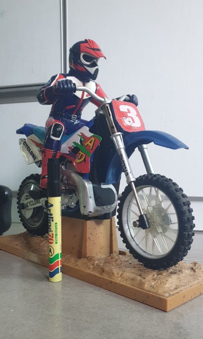 Rc cyclone audley motorcross bike, Hobbies & Toys, Toys & Games on ...