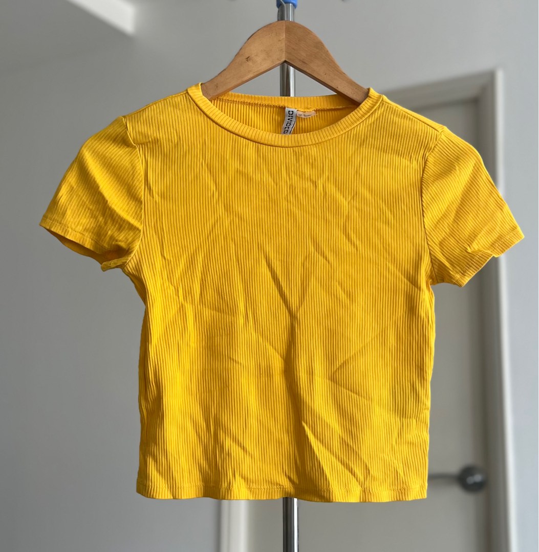 Ridged Basic Yellow Top, Women's Fashion, Tops, Shirts on Carousell
