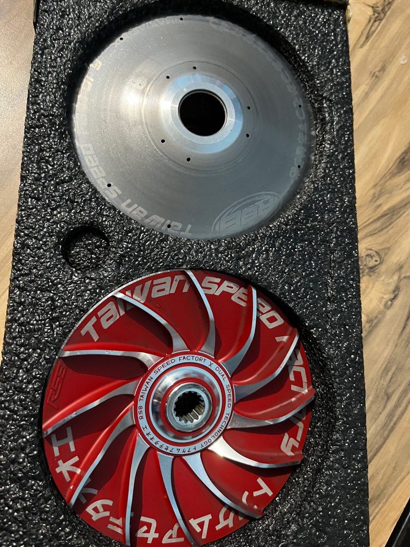 RS8 pulley set for NMAX V2, AEROX, Motorbikes, Motorbike Parts ...