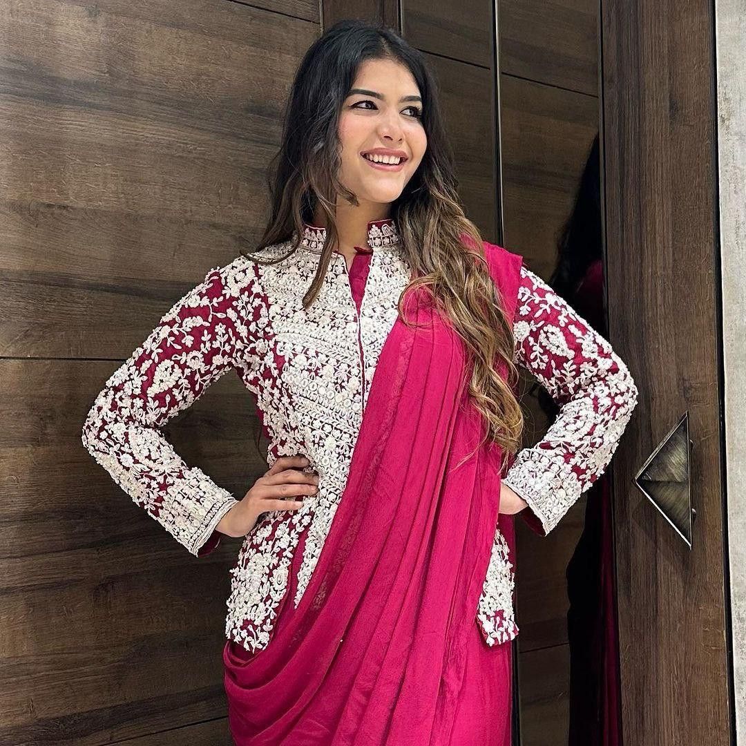 Saree with koti, Women's Fashion, Dresses & Sets, Traditional & Ethnic ...