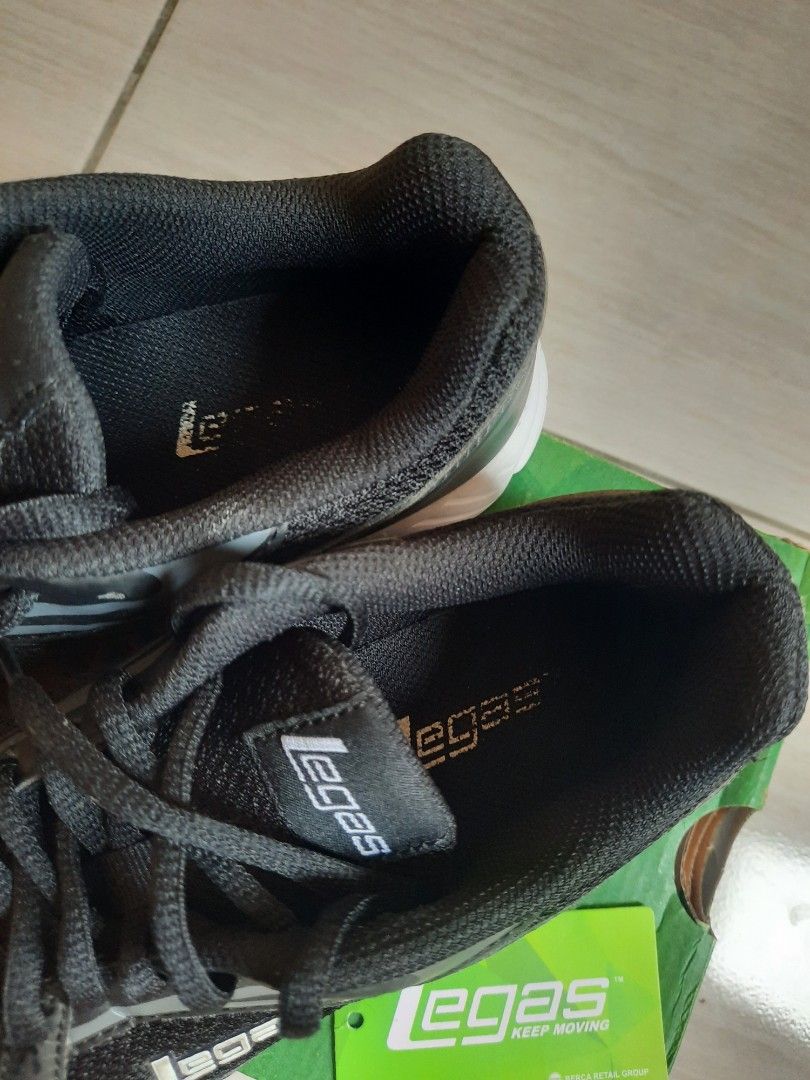 Sepatu Legas League Hitam, Fesyen Wanita, Sepatu di Carousell