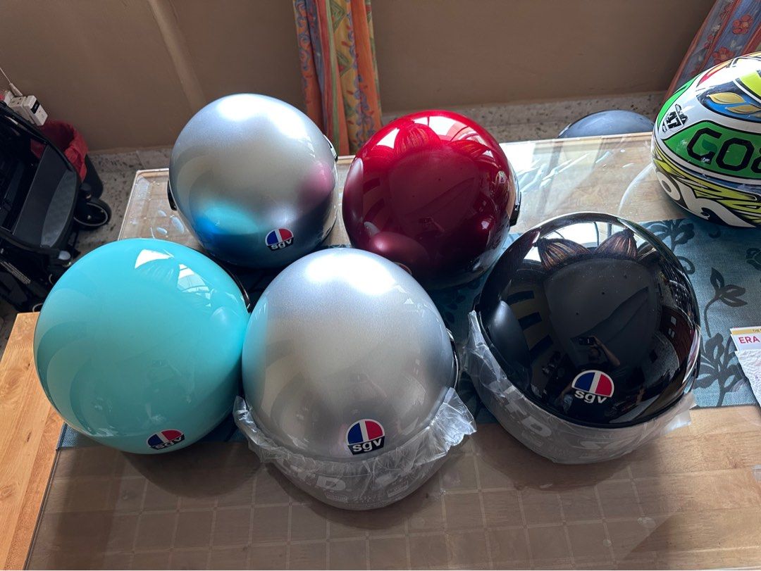 SGV RIDER 2 HELMET, Motorcycles, Motorcycle Accessories on Carousell