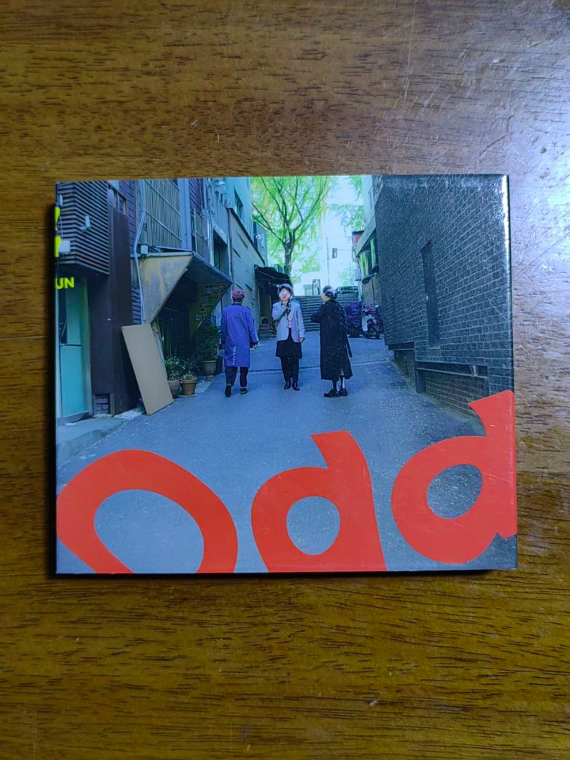 SHINee Odd B album, Hobbies & Toys, Memorabilia & Collectibles, K-Wave on Carousell