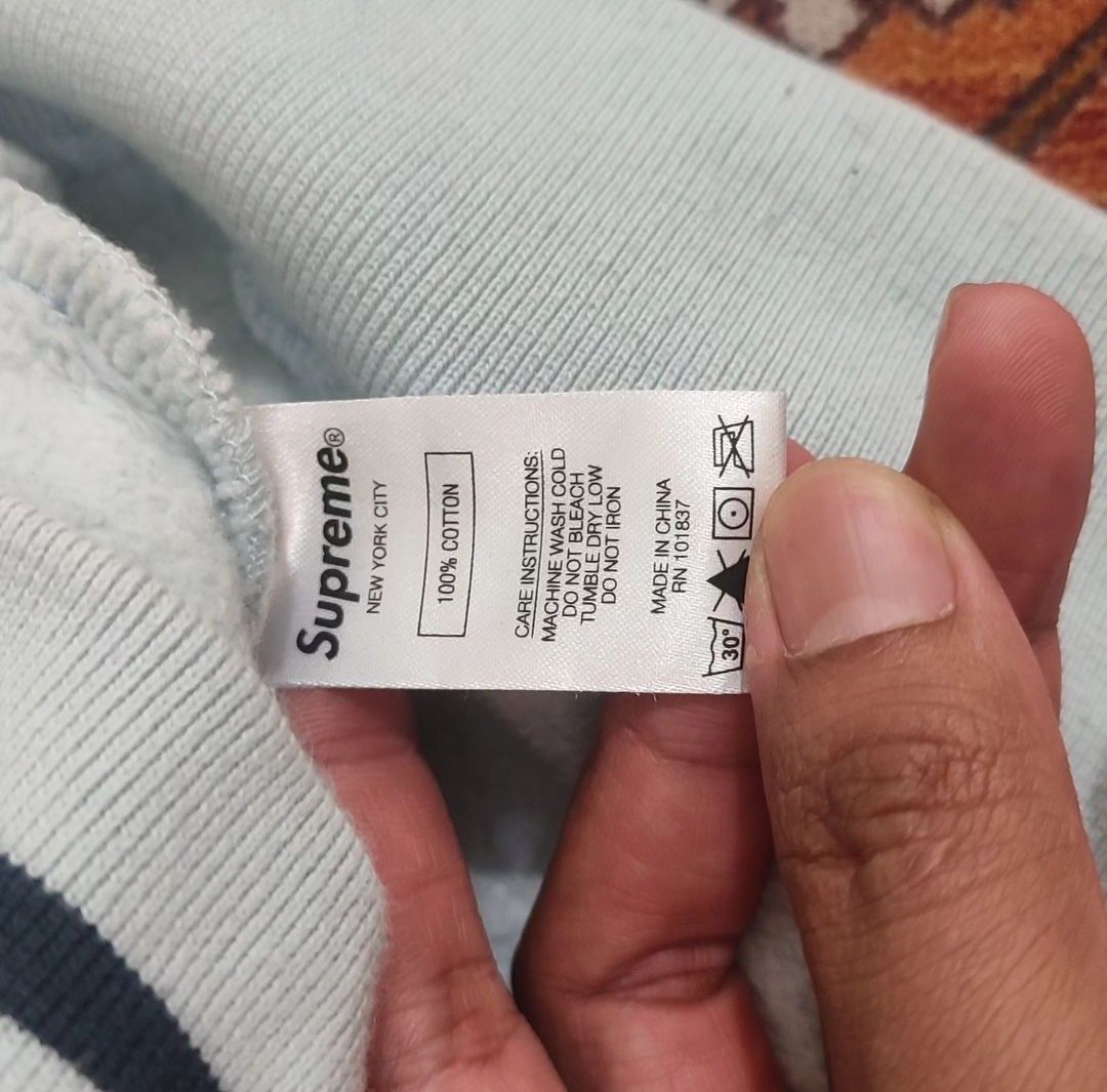 SUPREME EMBROIDERED CURSIVE SPELL HOODIE, Men's Fashion, Coats, Jackets ...