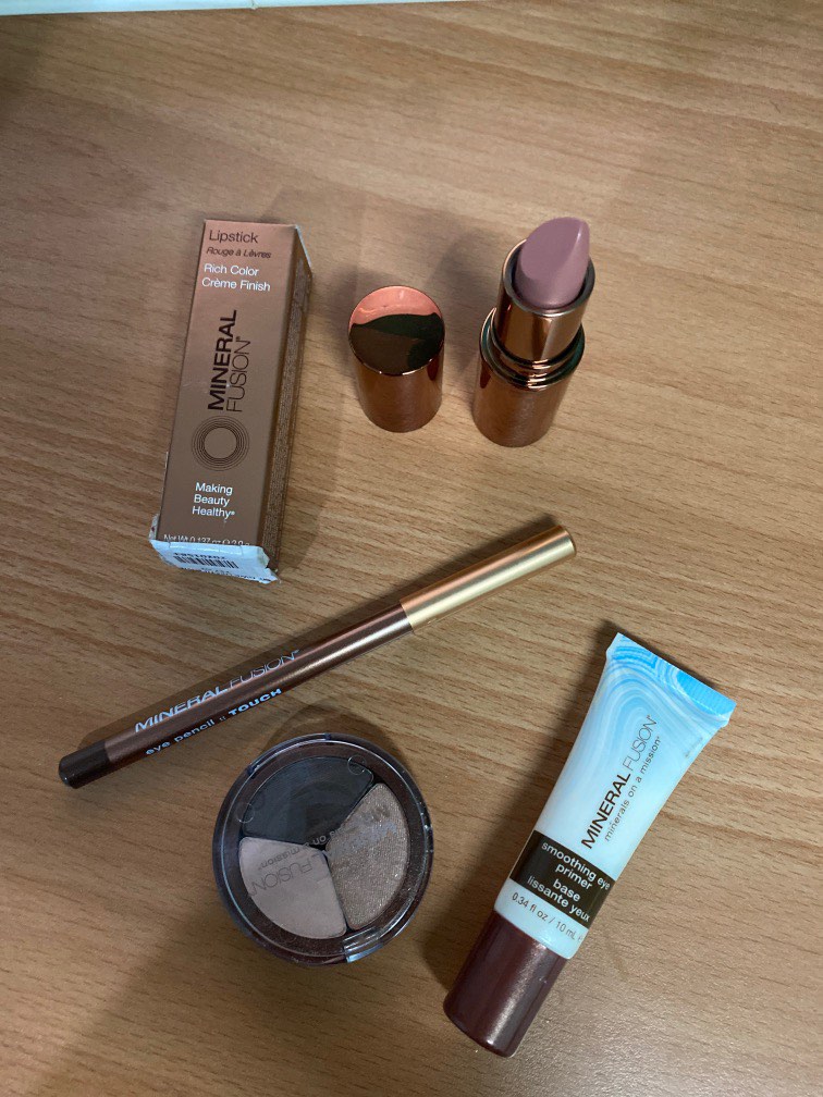 TAKE ALL Mineral Fusion makeup set, Beauty & Personal Care, Face ...