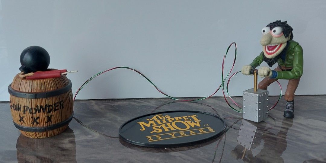 The Muppet Show Crazy Harry, Hobbies & Toys, Collectibles & Memorabilia ...