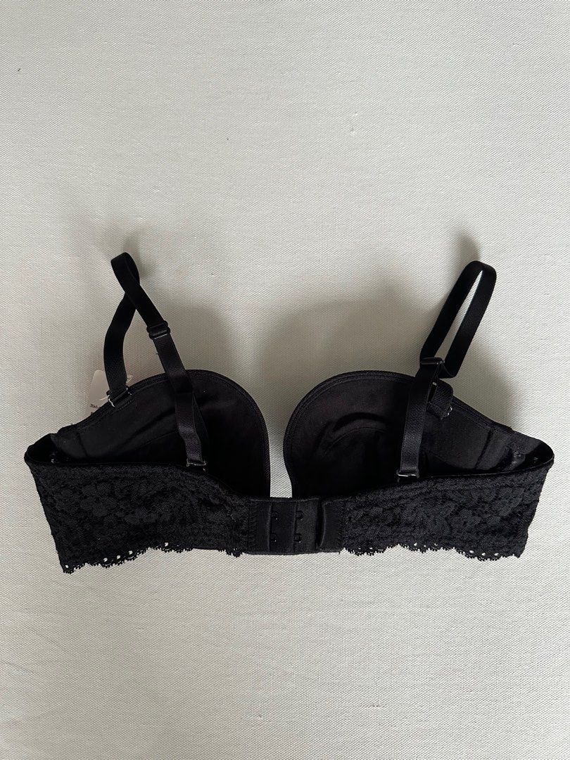 Triumph Maximizer bra black, Women's Fashion, Undergarments ...