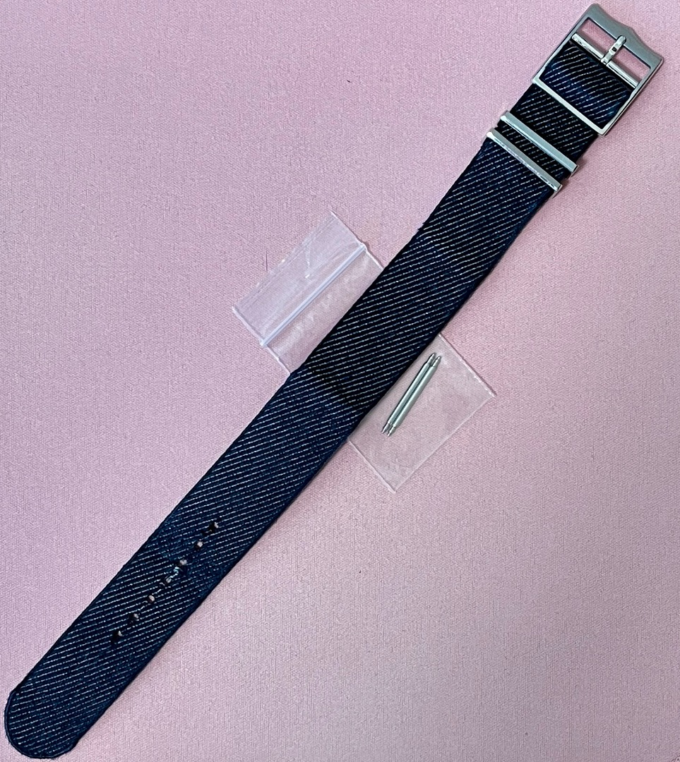 Tudor Blue Fabric NATO Strap with Tang Clasp, 男裝, 手錶及配件, 手錶 - Carousell