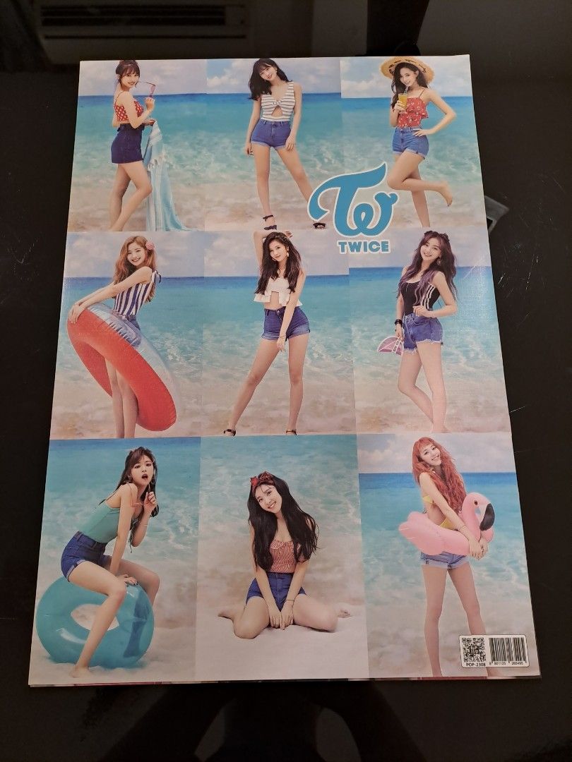 Twice poster (nayeon Jeongyeon Momo Sana Jihyo Mina Dahyun Chaeyoung Tzuyu), Hobbies & Toys ...