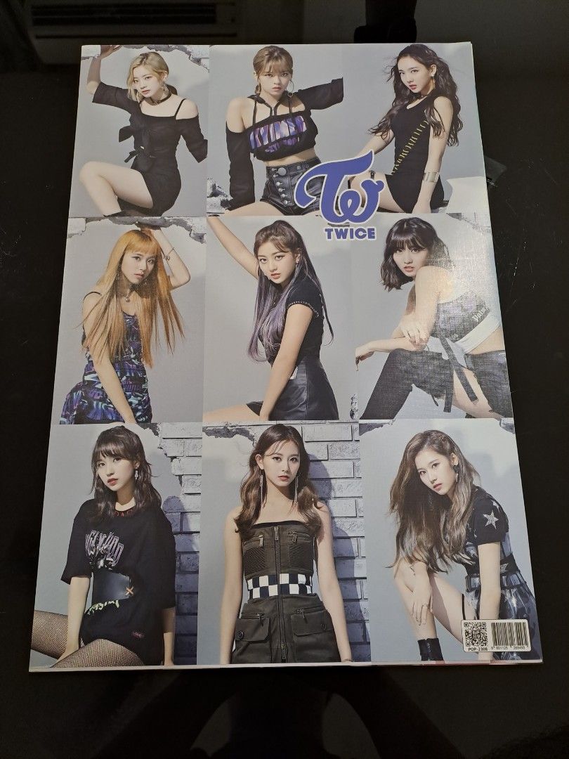 Twice poster (nayeon Jeongyeon Momo Sana Jihyo Mina Dahyun Chaeyoung Tzuyu), Hobbies & Toys ...
