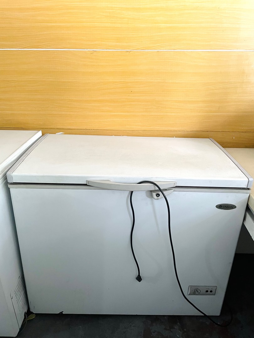 Union Chest Type Freezer, Furniture & Home Living, Kitchenware ...