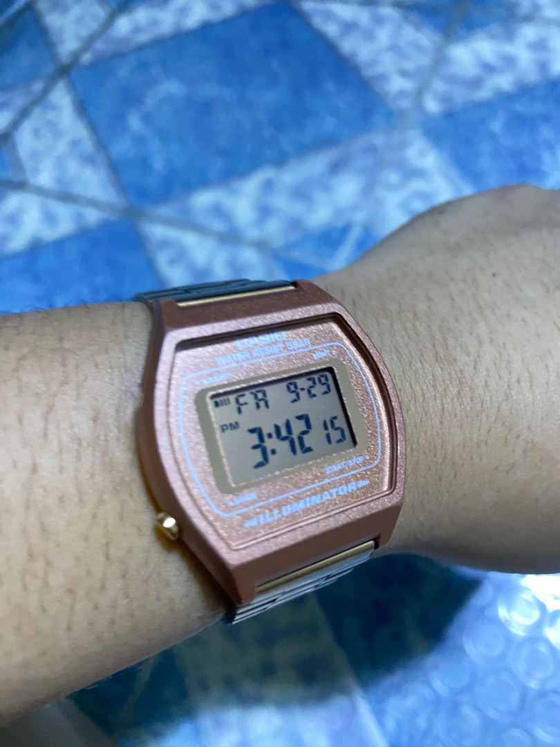 Vintage B640 Rosegold Casio, Women's Fashion, Watches & Accessories ...