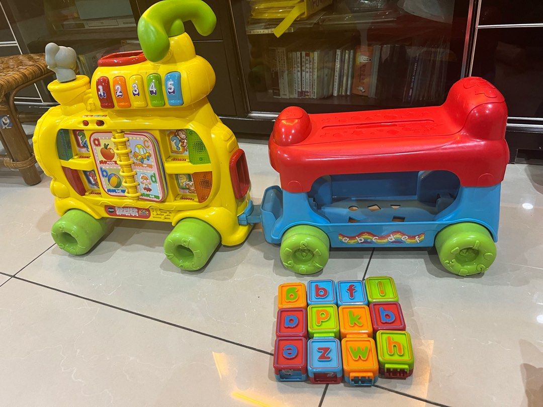 Vtech alphabet train, Hobbies & Toys, Toys & Games on Carousell