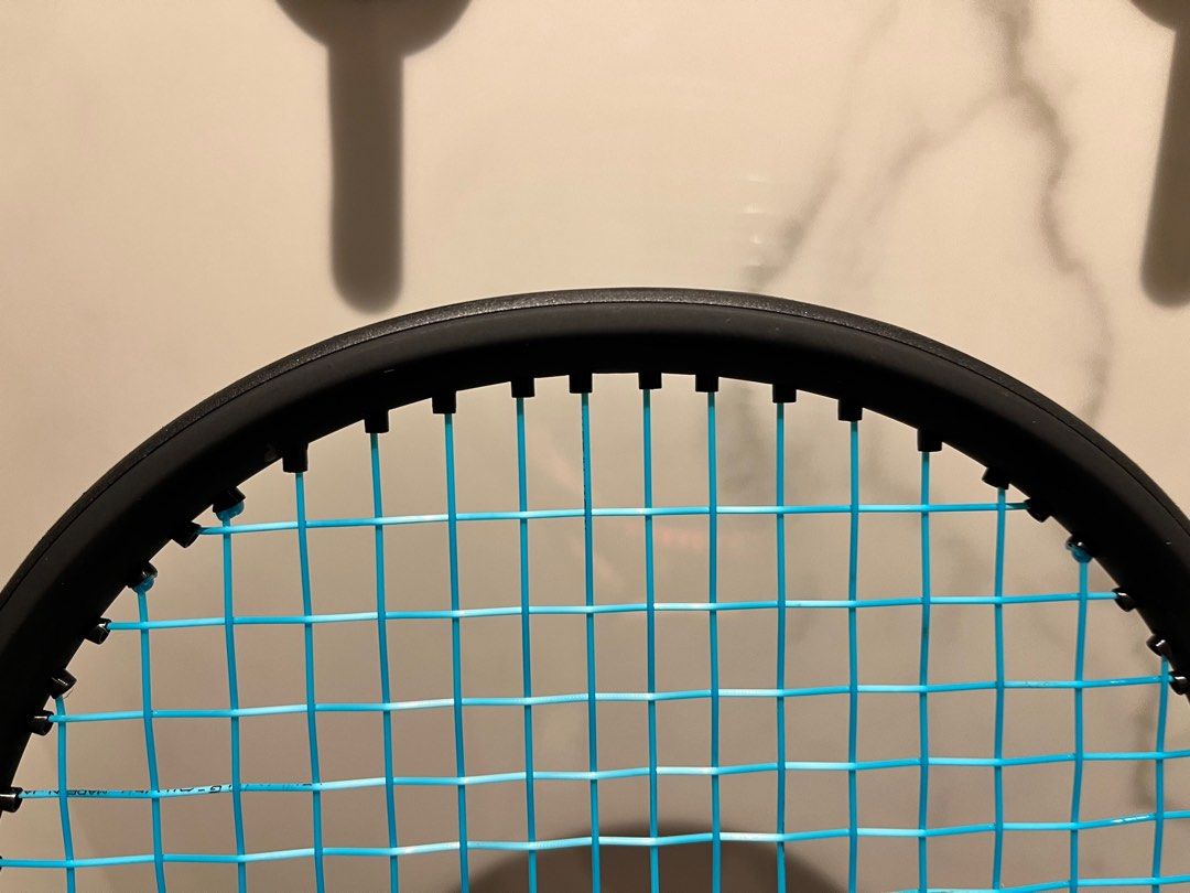 Wilson Clash 98 v2 L3 Grip, Sports Equipment, Sports & Games, Racket ...