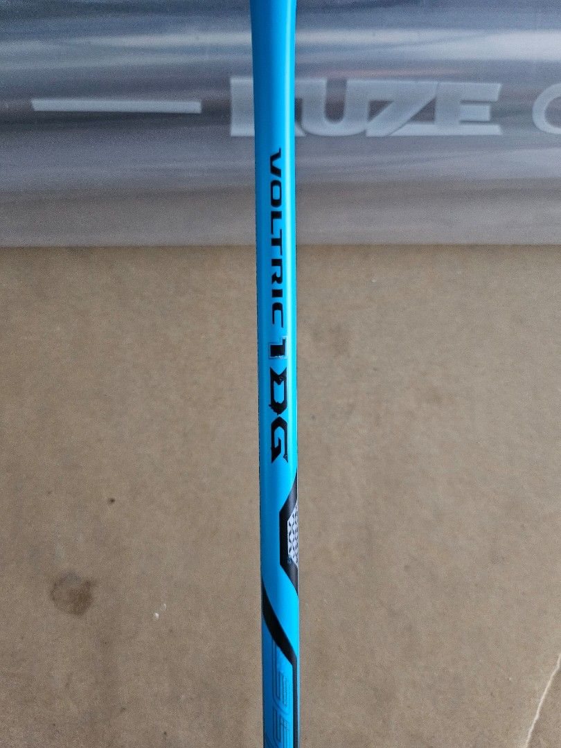 Yonex Voltric 1DG Blue, Sports Equipment, Sports & Games, Racket & Ball ...