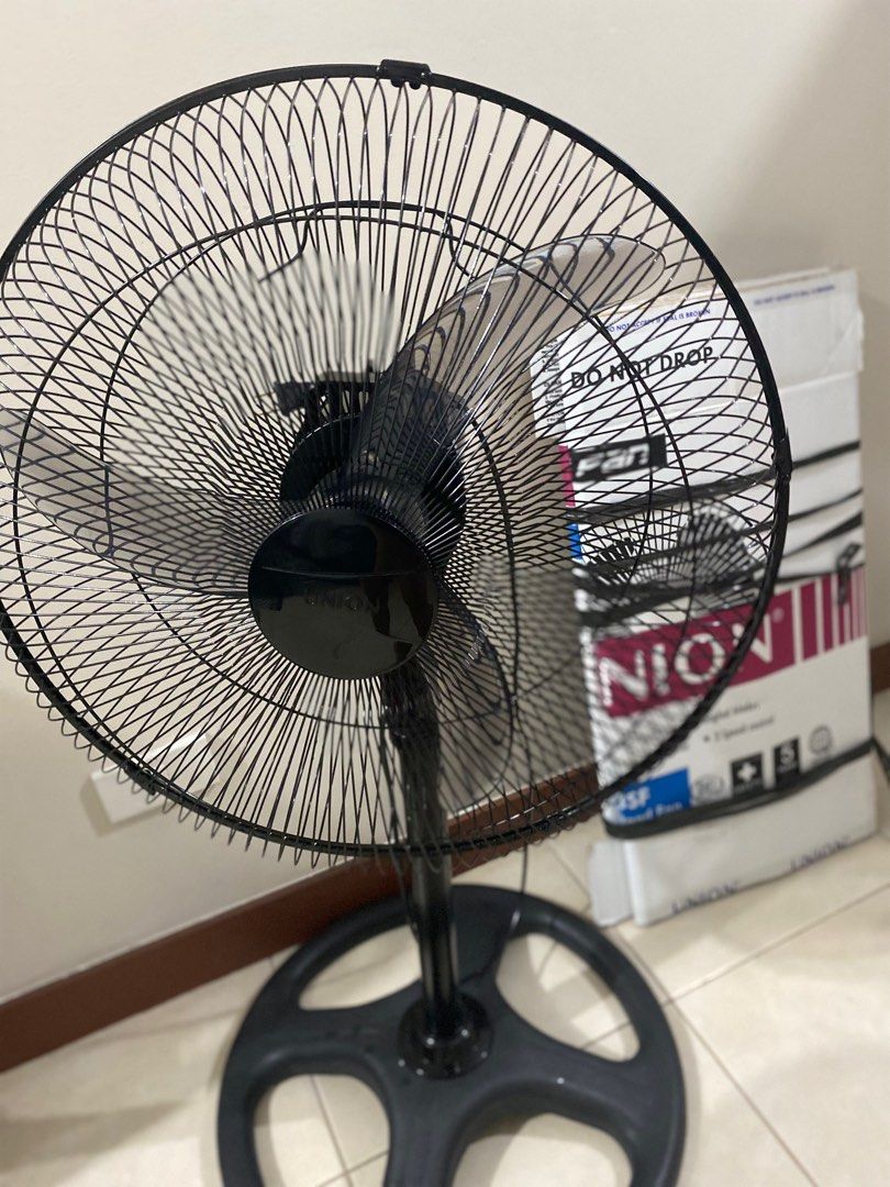 18 Union Industrial Stand Fan, Furniture & Home Living, Lighting & Fans ...
