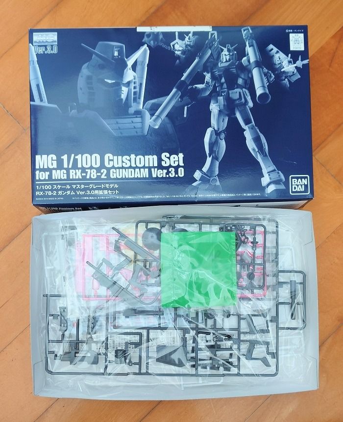 全新 Bandai MG 1/100 Custom Set for MG RX-78-2 Gundam Ver 3.0, 興趣及遊戲, 玩具 ...