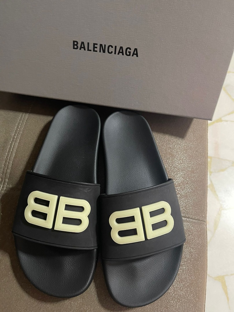 Balenciaga Slides BB glow in the dark / burberry slides / givenchy ...