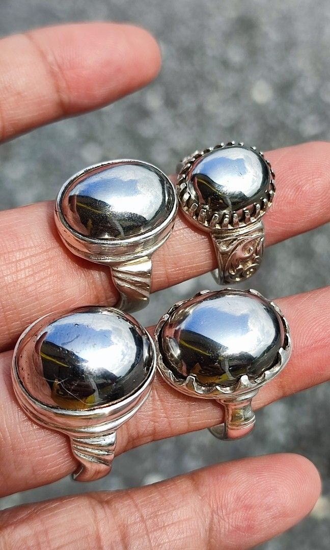 Besi TOWO, Women's Fashion, Jewelry & Organisers, Rings on Carousell