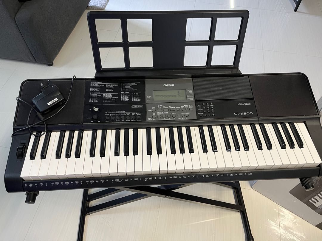 Casio CT-X800 Keyboard, Hobbies & Toys, Music & Media, Musical ...