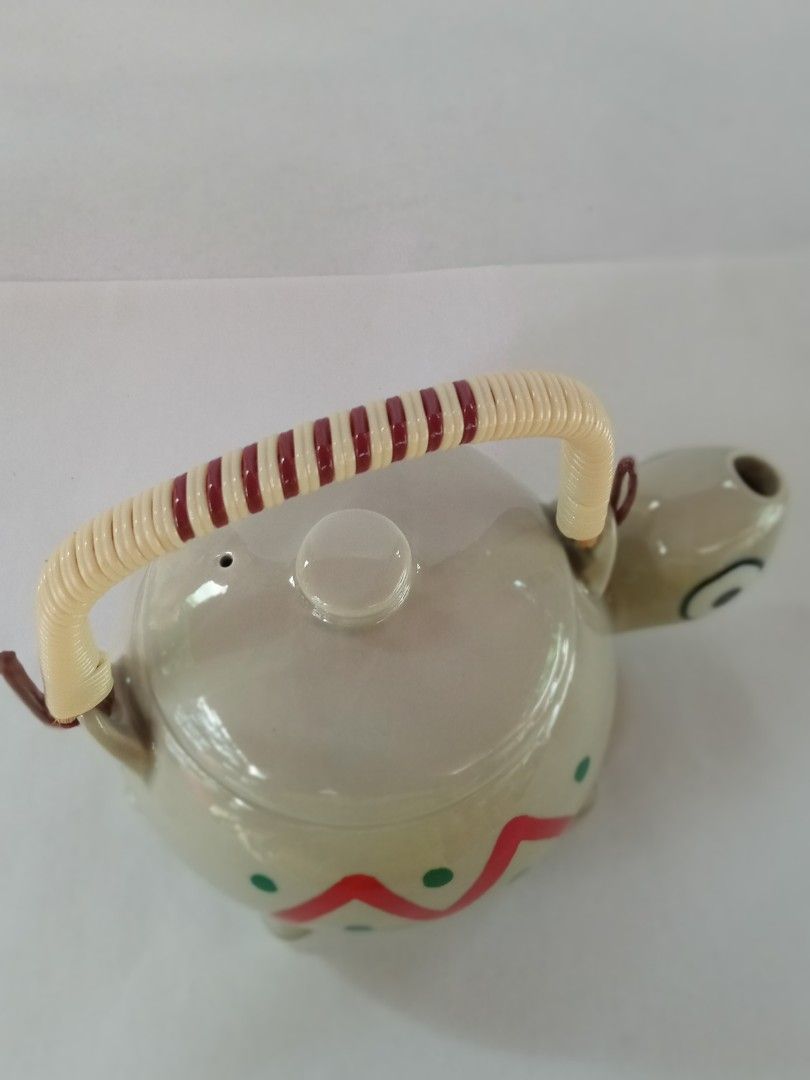 Character teapot, Furniture & Home Living, Kitchenware & Tableware ...