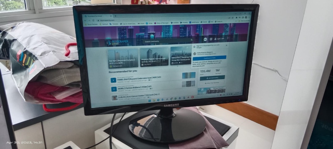 Computer Monitor Screen Samsung 18.5-inch S19C150 Series 1 LED Monitor ...
