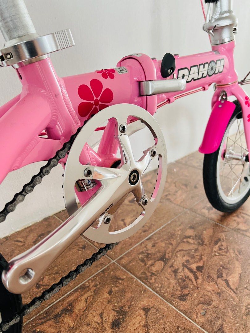 Dahon 412 classic pink bicycle, Sports Equipment, Bicycles & Parts ...