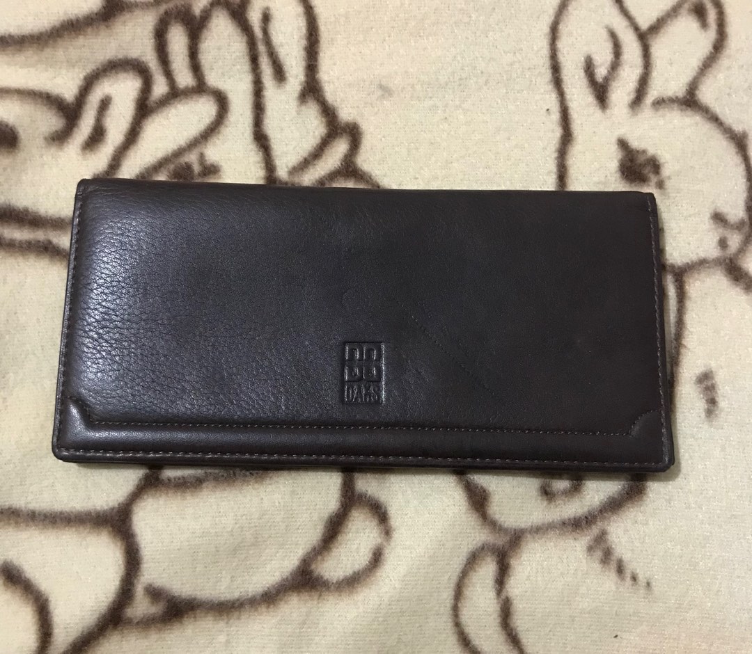 Daks London Long Wallet, Luxury, Bags & Wallets on Carousell