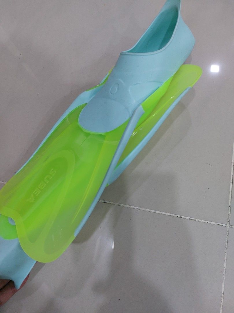 Decathlon kids fin subsea 500, Sports Equipment, Other Sports Equipment ...