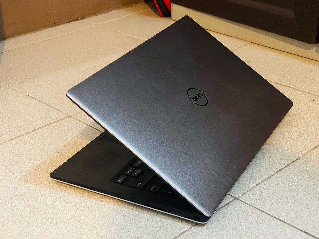 DELL XPS GAMING LAPTOP CORE i7 5TH GEN 8Gb RAM 256GB SSD(FAST BOOT) 2 ...