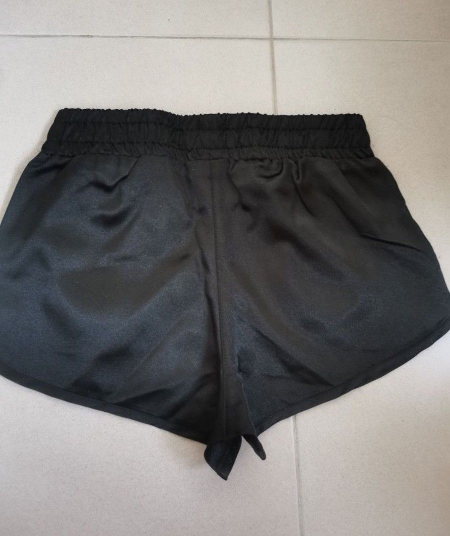 Everlast Black Shiny Boxing Shorts, Women's Fashion, Activewear on ...