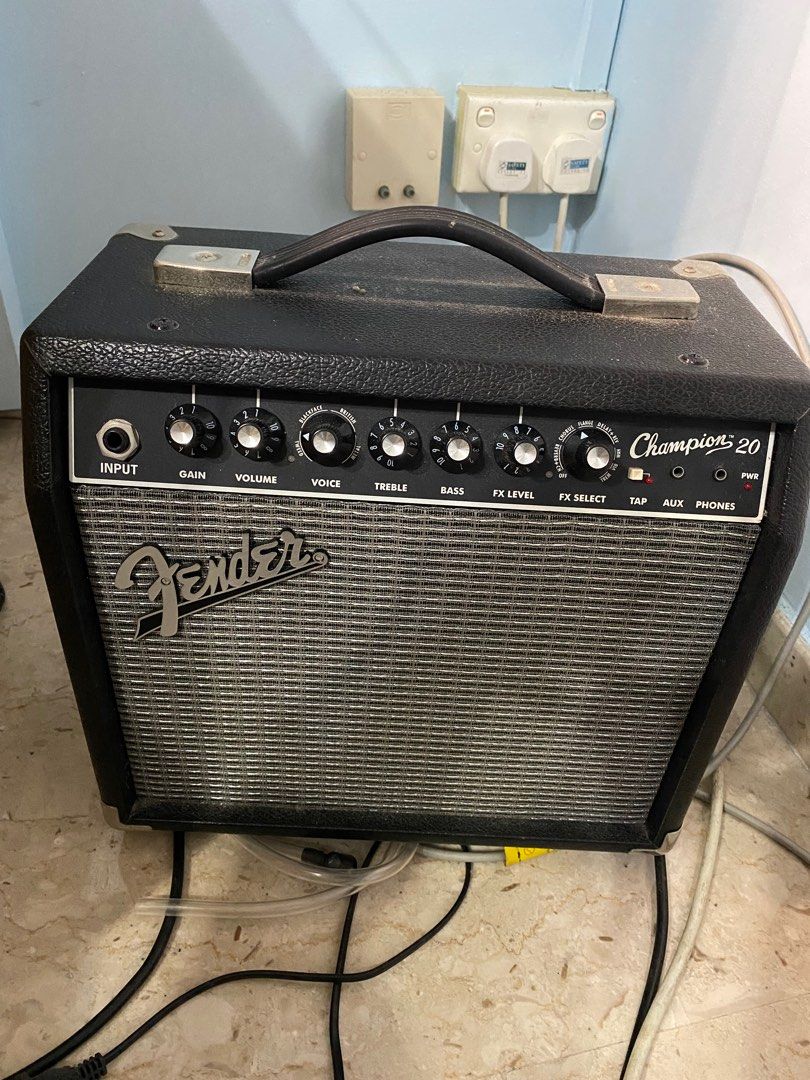Fender Champion 20 20W Electric Guitar Amp Amplifier, Audio, Soundbars ...