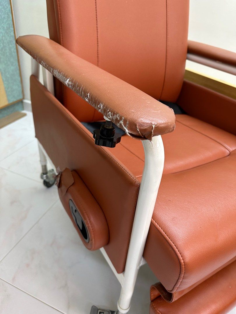 Geriatric Chair, Health & Nutrition, Assistive & Rehabilatory Aids ...