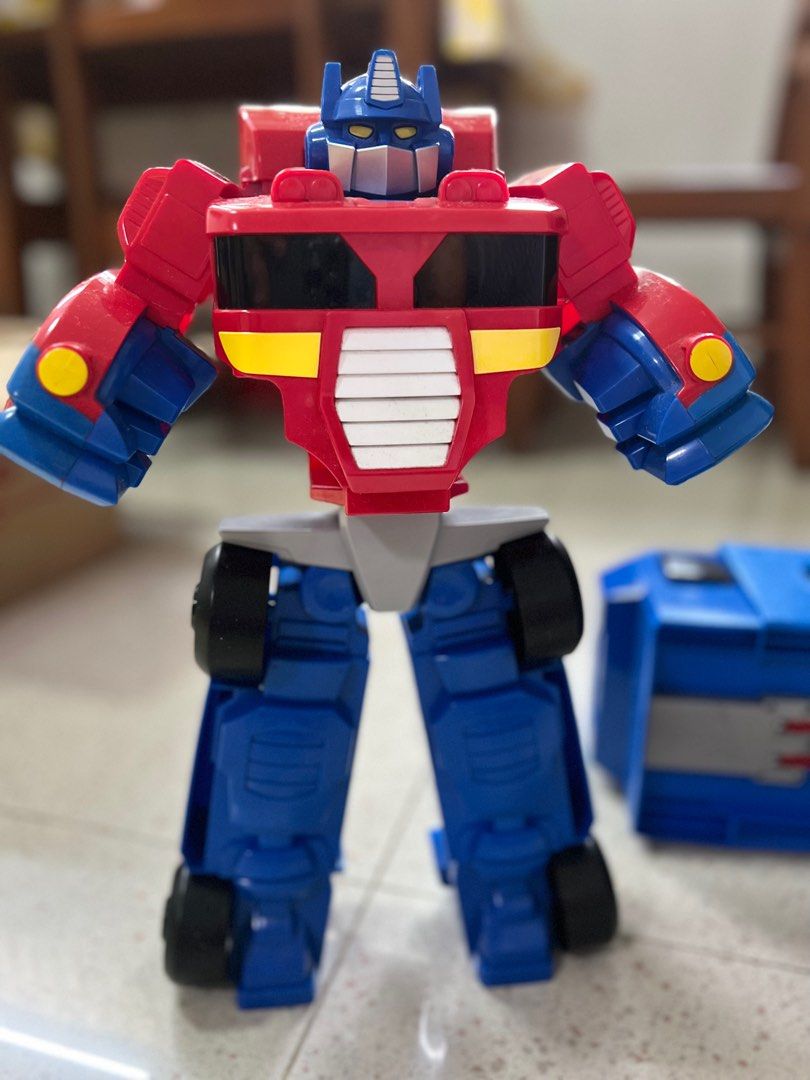 Giant Optimus Prime Transformer with Trailer, Hobbies & Toys, Toys ...