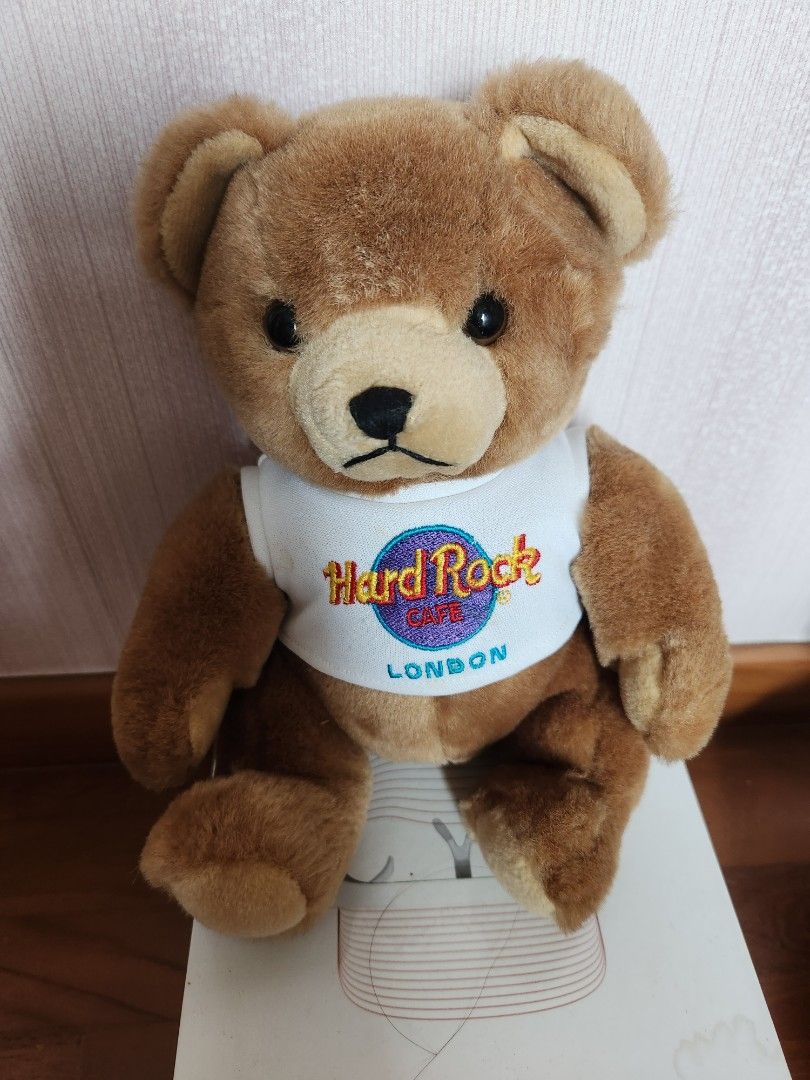 HARD ROCK CAFE BEAR, Hobbies & Toys, Toys & Games on Carousell