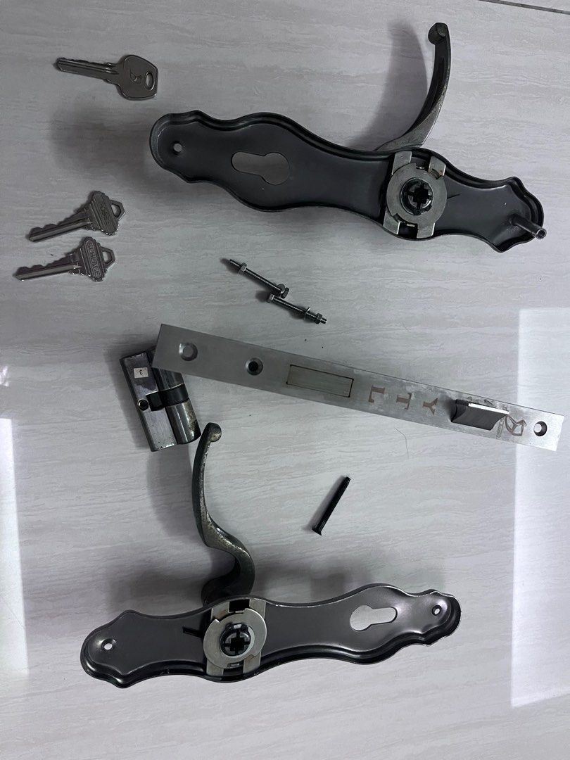 HDB Metal Gate Lock Security Door Handle Lockset 2 keys Included ...