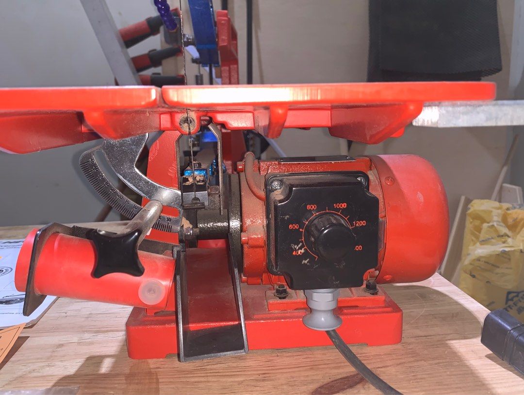 Hegner Multicut 2S scroll saw, Everything Else on Carousell