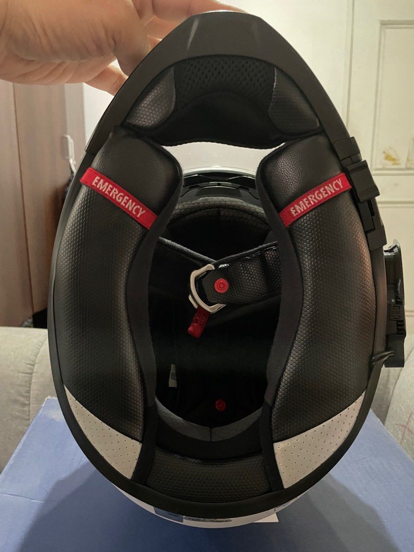 HJC Rpha 70 Pearl White Ryan, Motorbikes, Motorbike Parts & Accessories ...