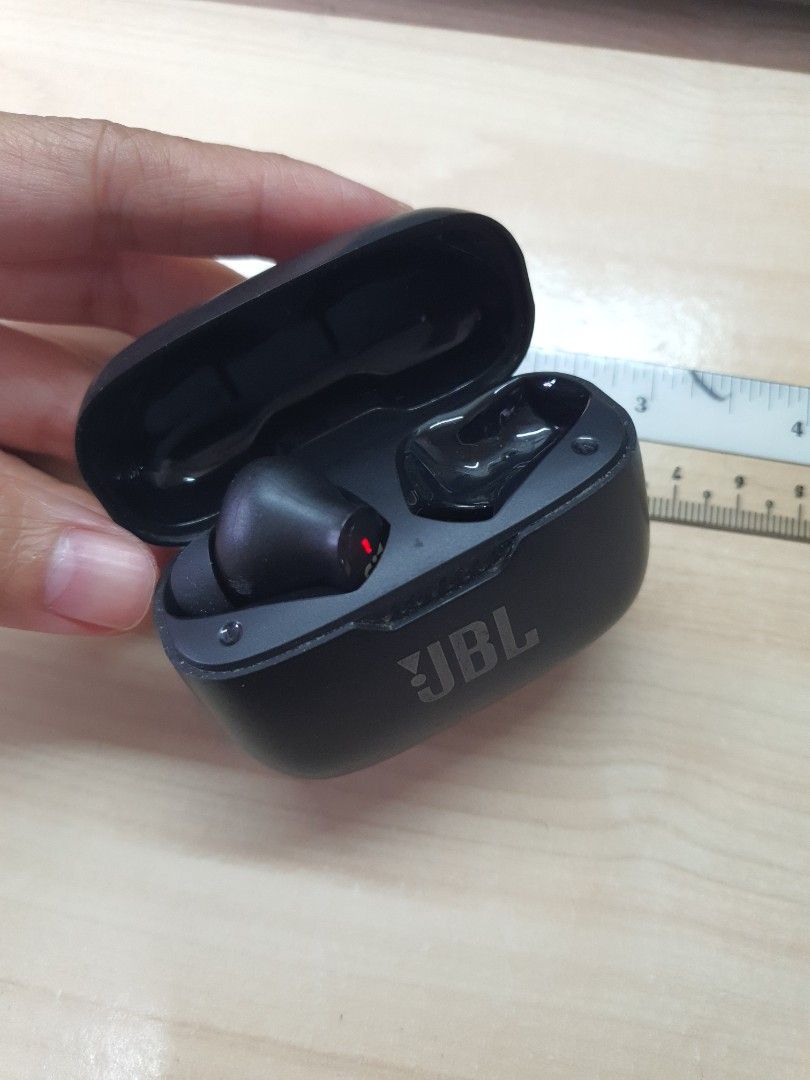 JBL Wireless Earbuds, Audio, Headphones & Headsets on Carousell