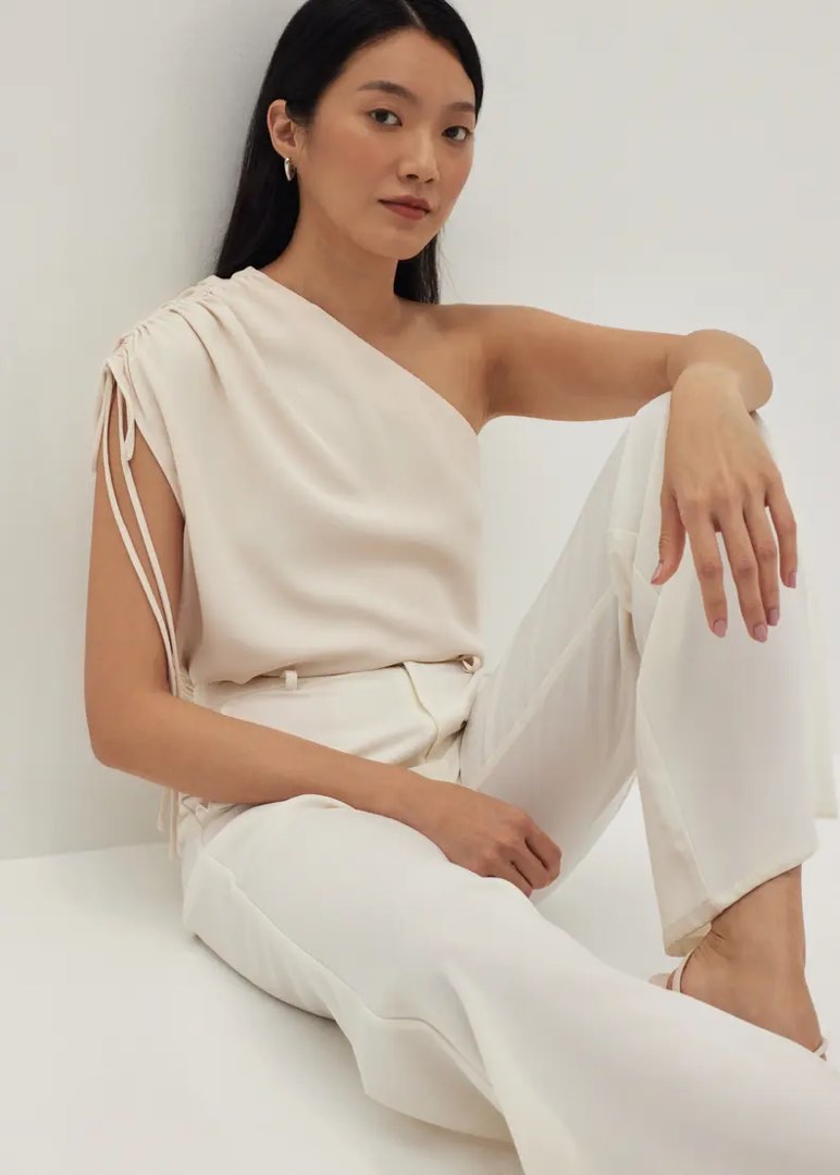 Kashka Tie Shoulder Toga Top in Cream, Women's Fashion, Tops, Blouses ...