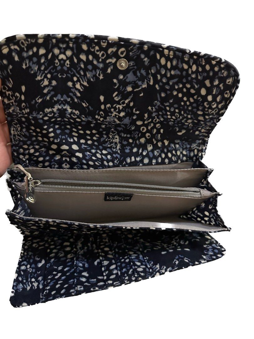Kipling Long Trifold Wallet on Carousell