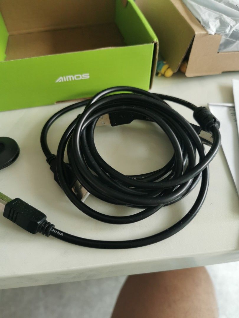 KVM switch Aimos USB, Computers & Tech, Parts & Accessories, Other ...