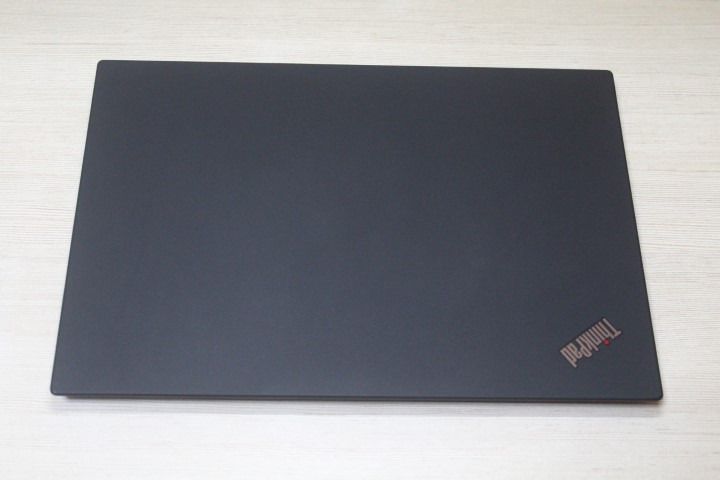 Lenovo Thinkpad T490 Full HD i5-8365u Ram 16gb ssd 512gb Backlit key ...