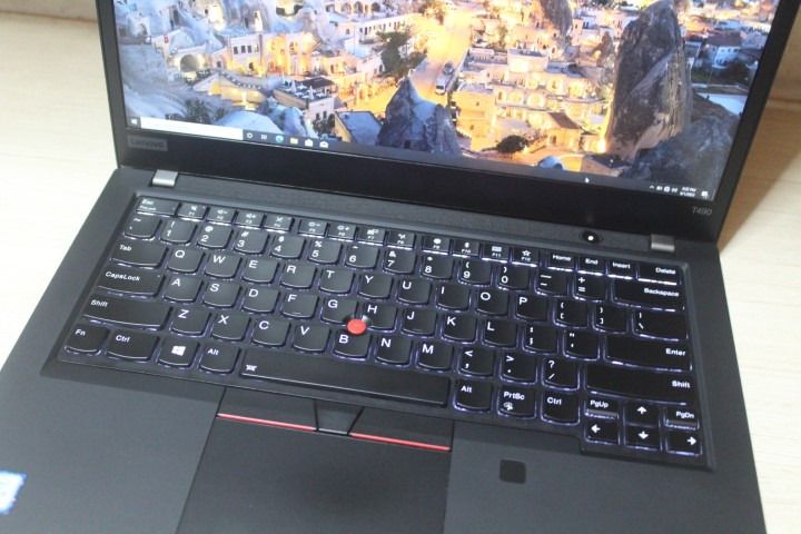 Lenovo Thinkpad T490 Full HD i5-8365u Ram 16gb ssd 512gb Backlit key ...