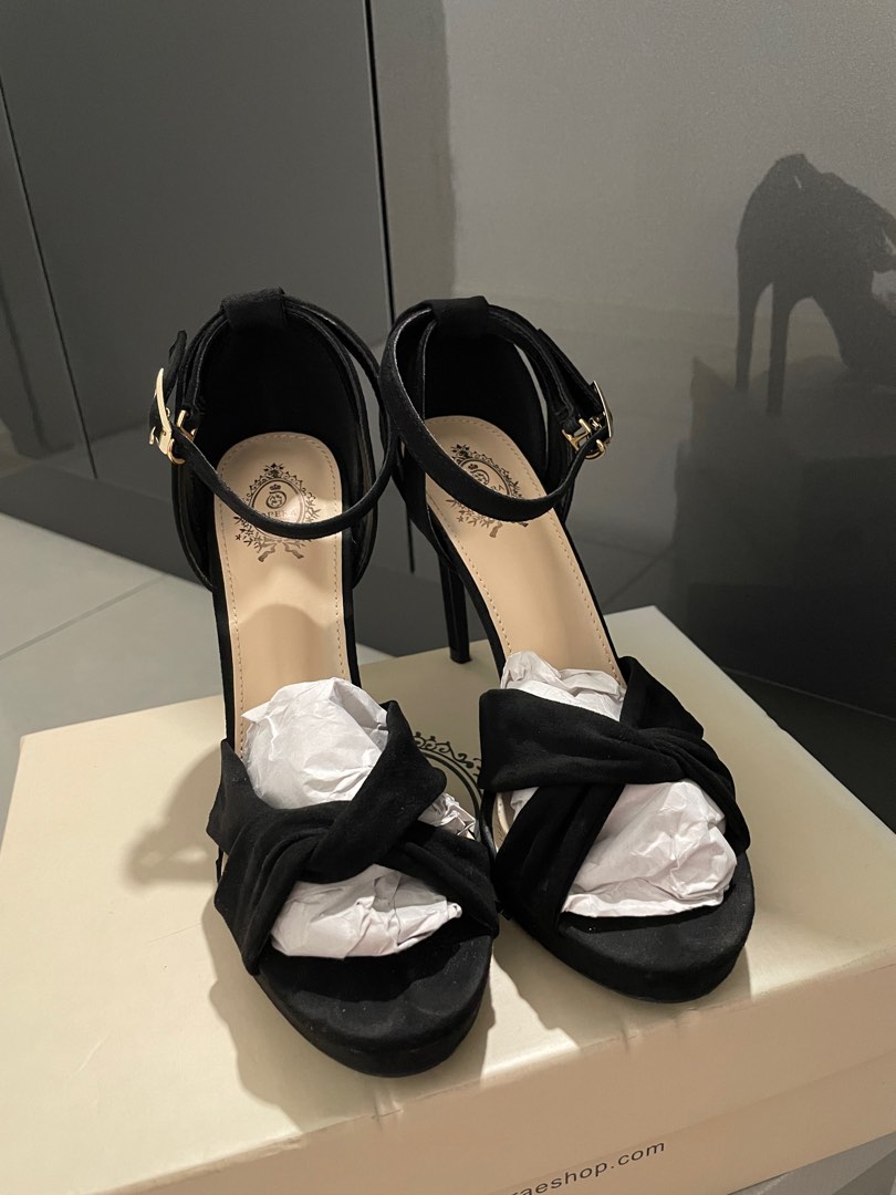 (Like New) Opera high heels, Women's Fashion, Footwear, Heels on Carousell