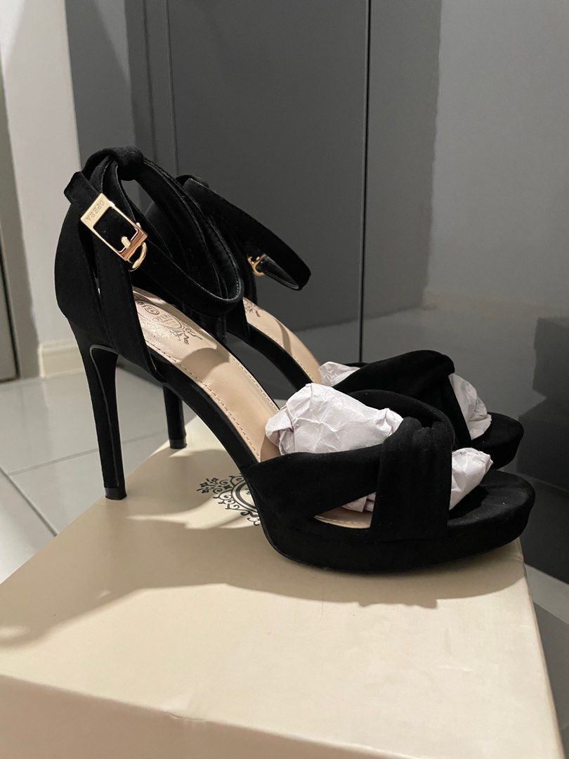 (Like New) Opera high heels, Women's Fashion, Footwear, Heels on Carousell