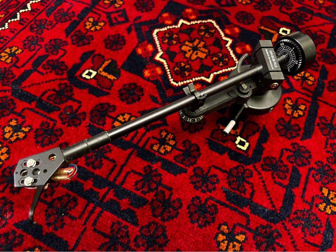 Linn Basic Plus Tonearm, Audio, Other Audio Equipment on Carousell