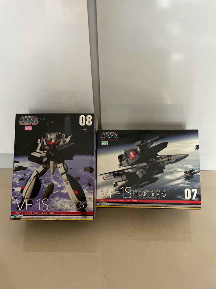Macross 1/100 VF-1S Strike Fighter and Battroid Hikaru Ichijo, Hobbies ...