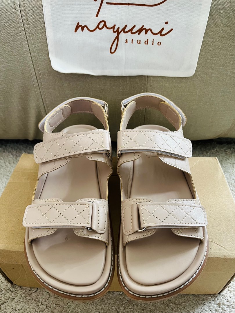 Mayumi Studio Sandals, Women's Fashion, Footwear, Sandals on Carousell